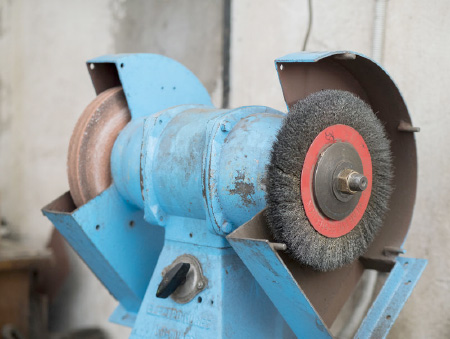 Safety Tip of the Week – Grinder Safety – Safety Matters Weekly