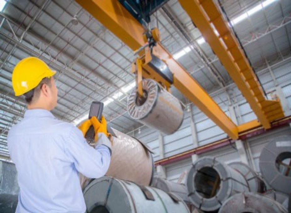 Safety Tip of the Week – Overhead Shop Crane Safety – Safety Matters Weekly